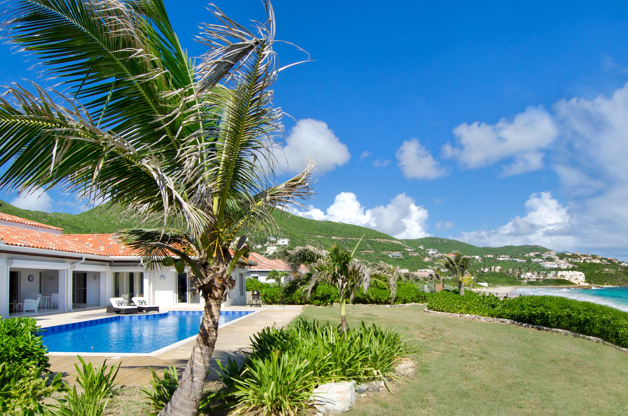 Guana Bay Beach Villas And Resort For Sale in SXM